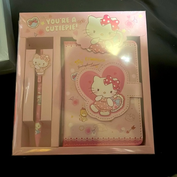 Sanrio | Office | Sanrio Hello Kitty And Cinnamoroll Planner And Pen ...
